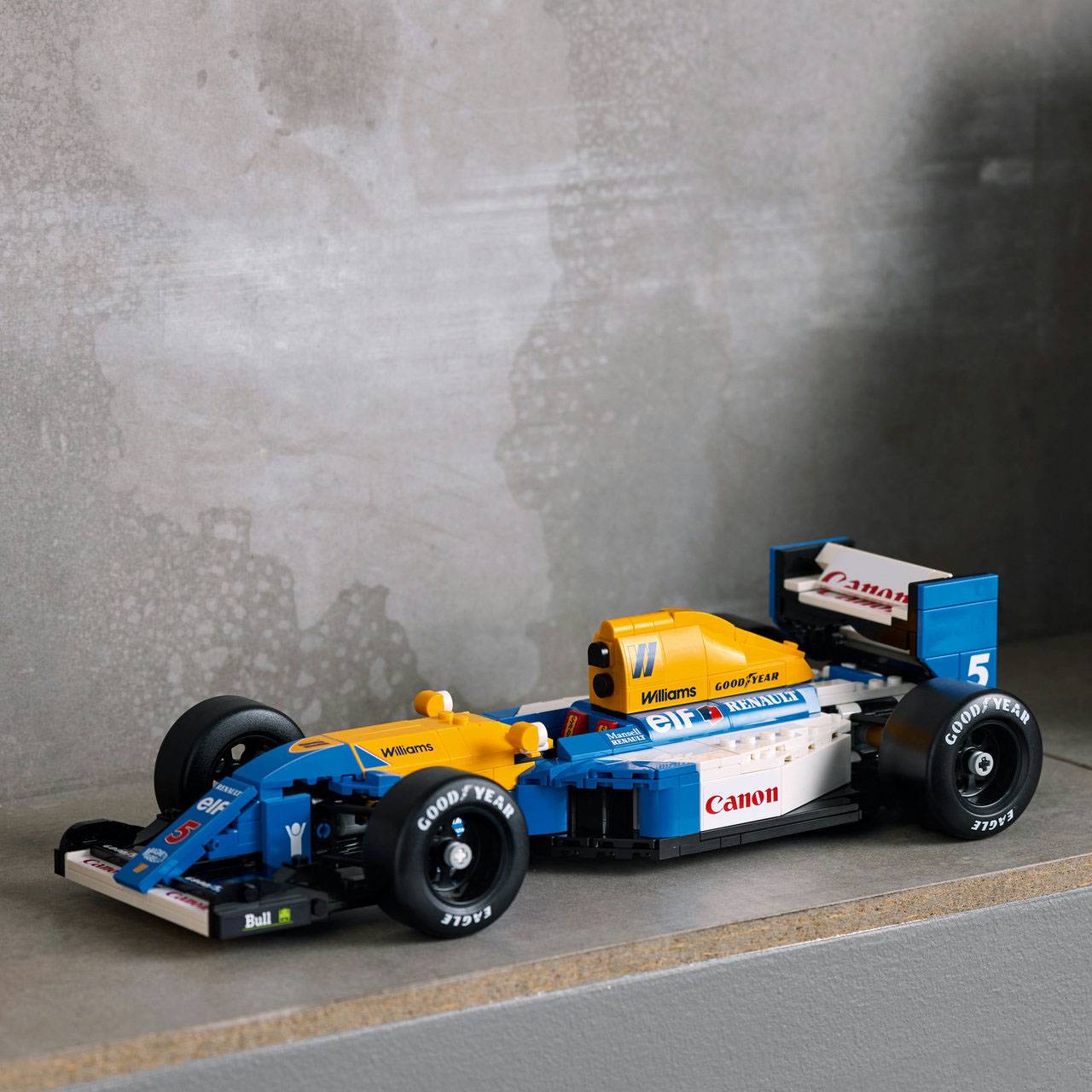 LEGO® Icons 10353 Williams Racing FW14B & Nigel Mansell - Build and ...