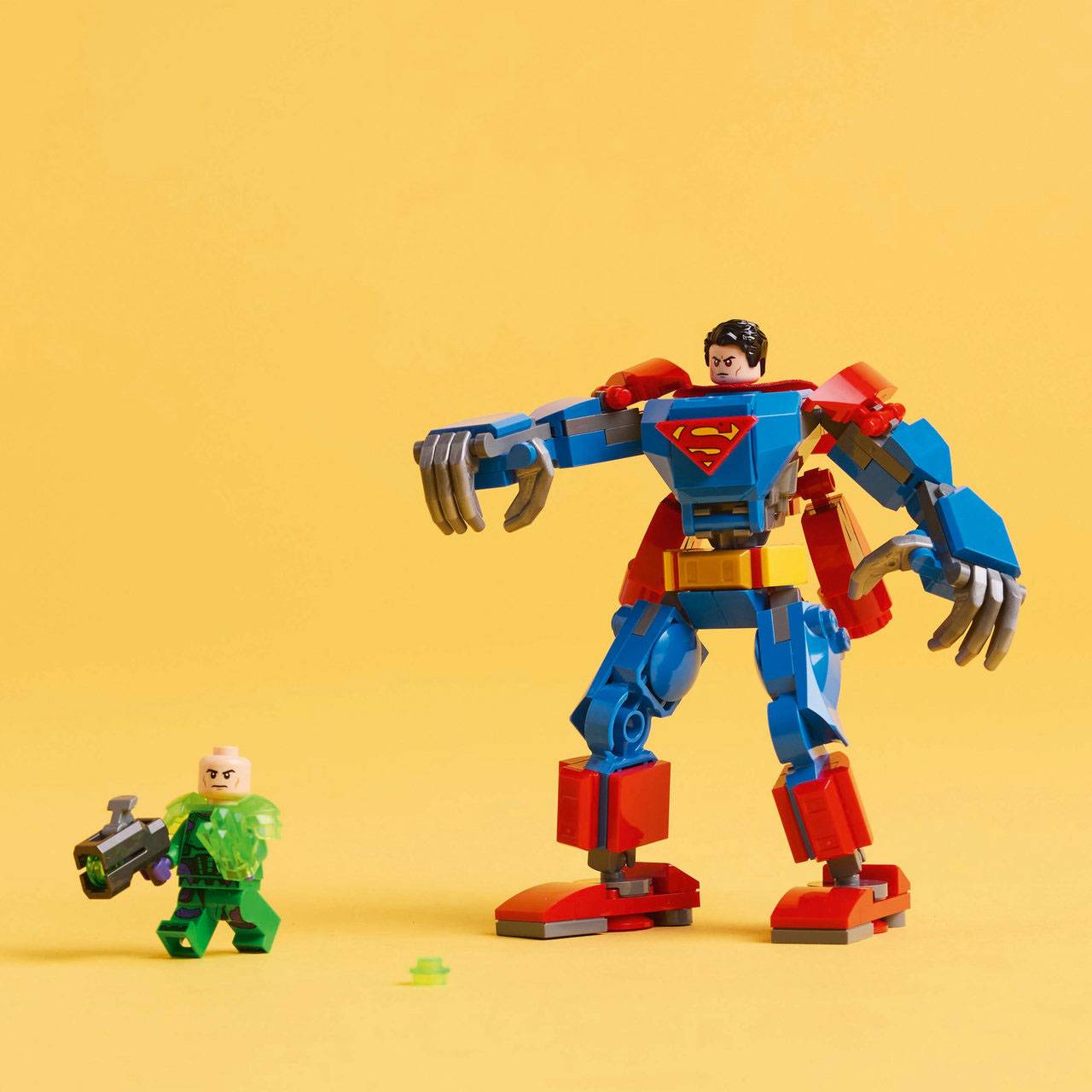 LEGO® DC Comics Super Heroes 76302 Superman™ Mech vs. Lex Luthor ...